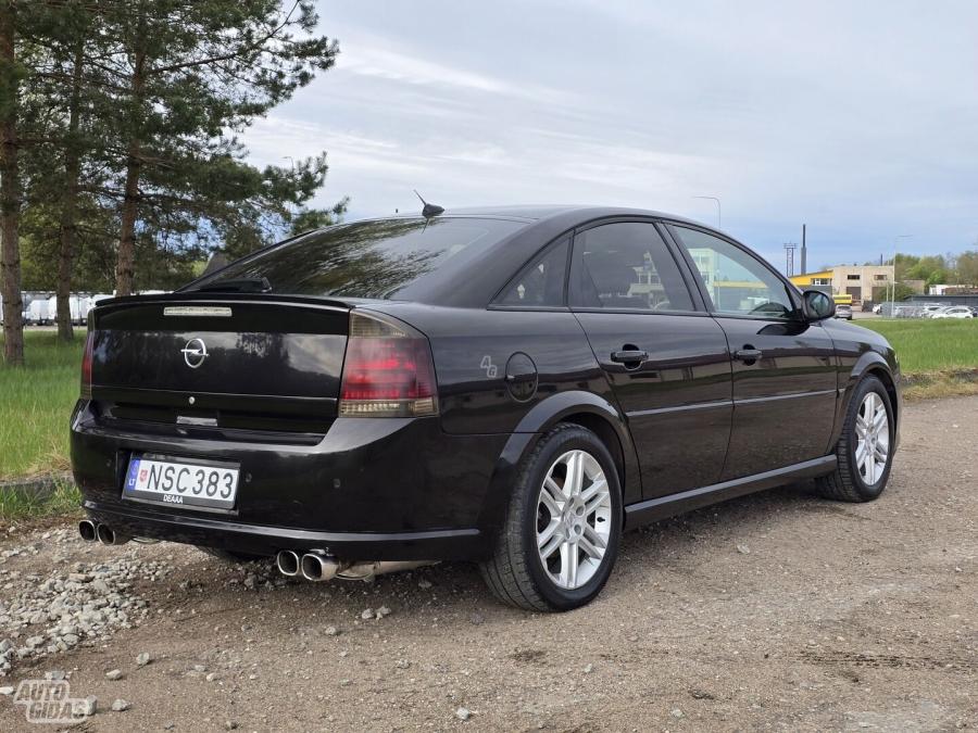 Opel Vectra 2008 in Taurage, with an engine capacity of 1.90 L and mileage of 283 thousand km for 1750 €, photo 3 on AUTOMOTO.COM.LV