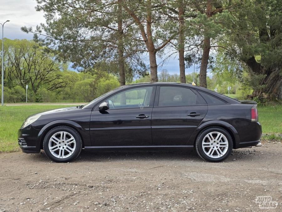 Opel Vectra 2008 in Taurage, with an engine capacity of 1.90 L and mileage of 283 thousand km for 1750 €, photo 7 on AUTOMOTO.COM.LV