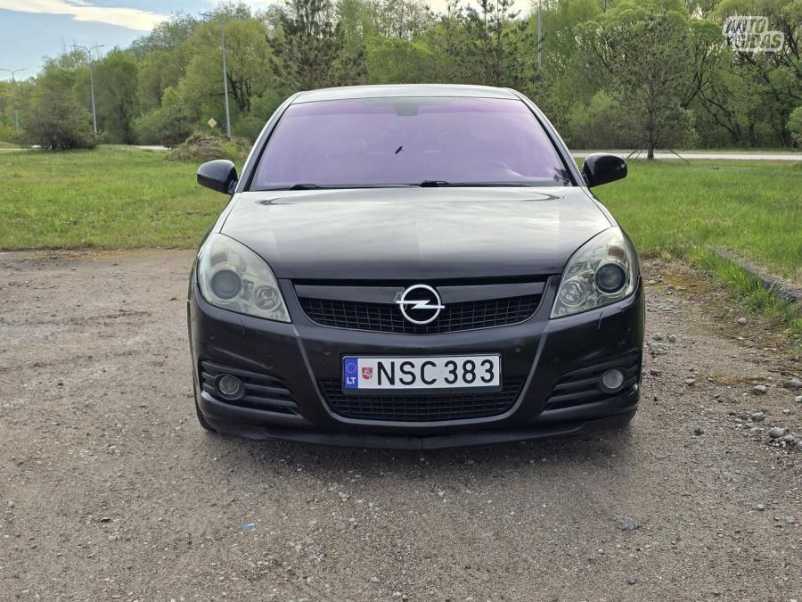 Opel Vectra 2008 in Taurage, with an engine capacity of 1.90 L and mileage of 283 thousand km for 1750 €, photo 8 on AUTOMOTO.COM.LV