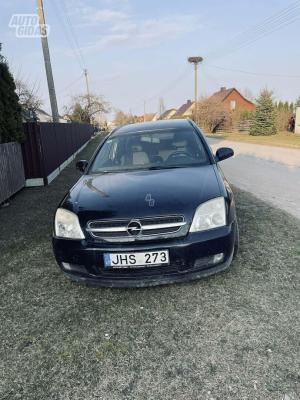 Opel Vectra 2002 in Marijampole, with an engine capacity of 2.20 L and mileage of 300 thousand km for 330 €, photo  on AUTOMOTO.COM.LV