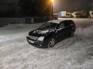 Opel Vectra 2004 in Kaunas, with an engine capacity of 1.90 L and mileage of 350 thousand km for 399 €, photo 4 on AUTOMOTO.COM.LV