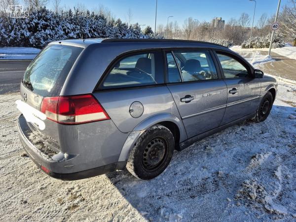 Opel Vectra 2004 Viļņa, ar dzinēja tilpumu 1.90 L un nobraukumu 245 tūkst. km par 499 €, foto 9 vietnē AUTOMOTO.COM.LV