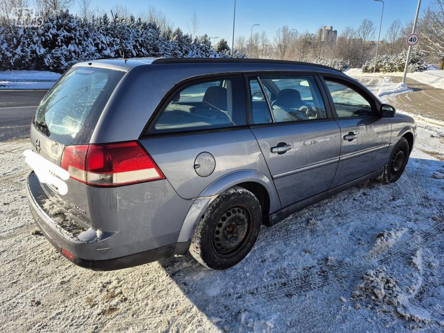 Opel Vectra 2004 Viļņa, ar dzinēja tilpumu 1.90 L un nobraukumu 245 tūkst. km par 499 €, foto 9 vietnē AUTOMOTO.COM.LV