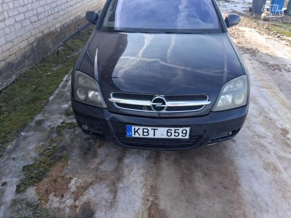 Opel Vectra 2004 Alīta, ar dzinēja tilpumu 1.90 L un nobraukumu 300 tūkst. km par 400 €, foto 1 vietnē AUTOMOTO.COM.LV
