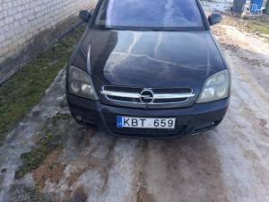 Opel Vectra 2004 Alīta, ar dzinēja tilpumu 1.90 L un nobraukumu 300 tūkst. km par 400 €, foto  vietnē AUTOMOTO.COM.LV