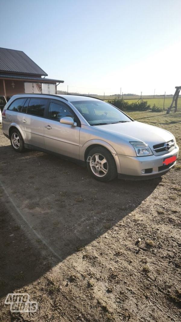 Opel Vectra 2004 in Panevezys, with an engine capacity of 1.90 L and mileage of 483 thousand km for 750 €, photo 4 on AUTOMOTO.COM.LV