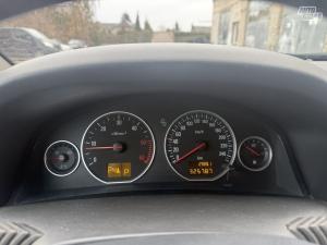 Opel Vectra 2004 in Silute, with an engine capacity of 2.20 L and mileage of 325 thousand km for 870 €, photo 12 on AUTOMOTO.COM.LV