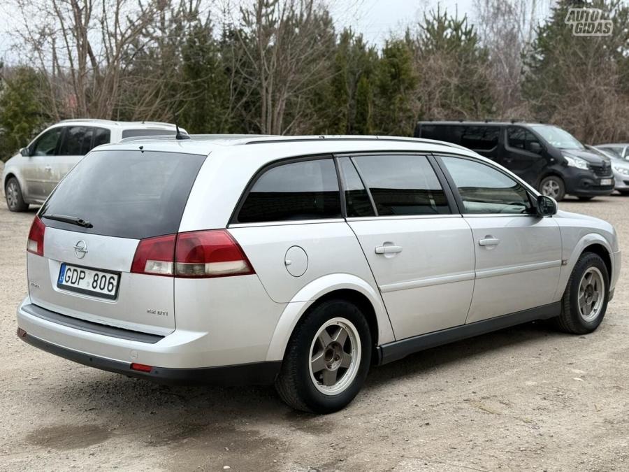 Opel Vectra 2004 Šilutė, ar dzinēja tilpumu 2.20 L un nobraukumu 325 tūkst. km par 850 €, foto 6 vietnē AUTOMOTO.COM.LV