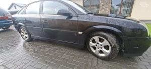 Opel Vectra 2004 Viļņa, ar dzinēja tilpumu 2.20 L un nobraukumu 445 tūkst. km par 1450 €, foto 4 vietnē AUTOMOTO.COM.LV