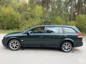 Опель Вектра 2004 в Укмерге, объемом двигателя 1.90 л и пробегом 299 тыс. км за 850 €, фото 3 на AUTOMOTO.COM.LV