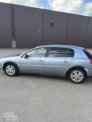 Opel Vectra 2004 in Jonava, with an engine capacity of 2.20 L and mileage of 240 thousand km for 800 €, photo 7 on AUTOMOTO.COM.LV