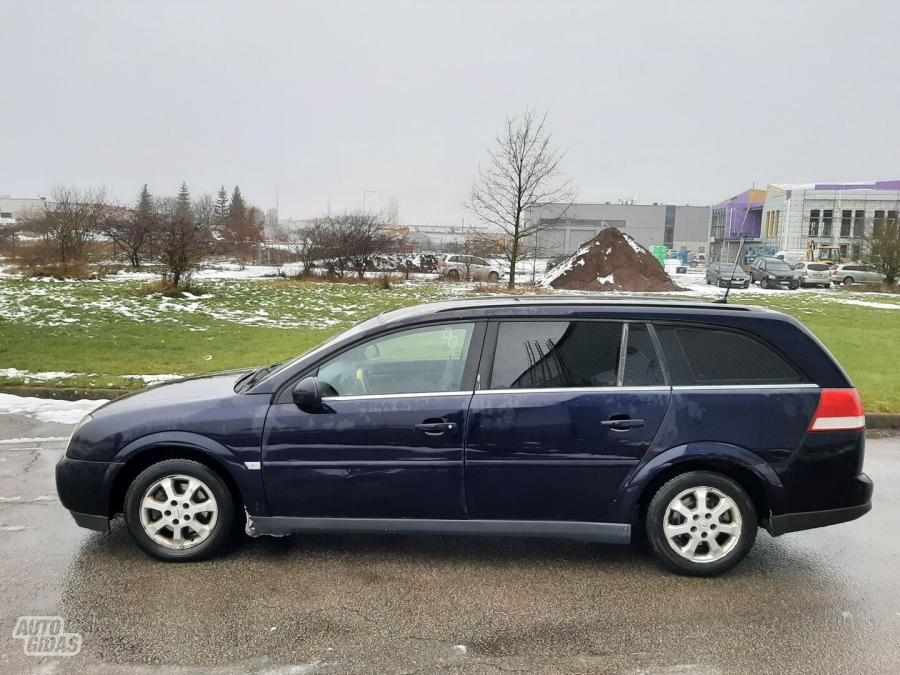 Opel Vectra 2005 Šauļi, ar dzinēja tilpumu 2.20 L un nobraukumu 380 tūkst. km par 950 €, foto 3 vietnē AUTOMOTO.COM.LV