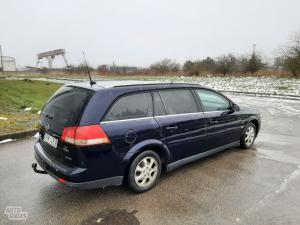 Opel Vectra 2005 Šauļi, ar dzinēja tilpumu 2.20 L un nobraukumu 380 tūkst. km par 950 €, foto 6 vietnē AUTOMOTO.COM.LV