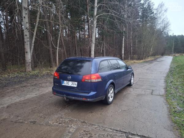 Opel Vectra 2005 Viļņa, ar dzinēja tilpumu 1.90 L un nobraukumu 400 tūkst. km par 890 €, foto 5 vietnē AUTOMOTO.COM.LV