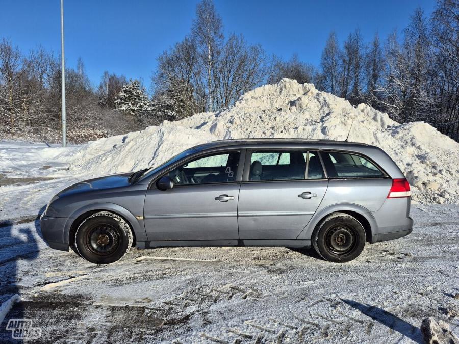 Opel Vectra 2005 in Vilnius, with an engine capacity of 1.90 L and mileage of 235 thousand km for 499 €, photo 1 on AUTOMOTO.COM.LV