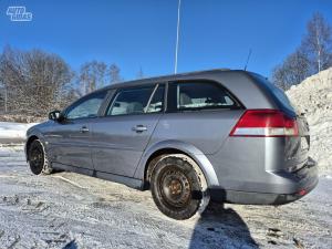 Opel Vectra 2005 in Vilnius, with an engine capacity of 1.90 L and mileage of 235 thousand km for 499 €, photo 2 on AUTOMOTO.COM.LV