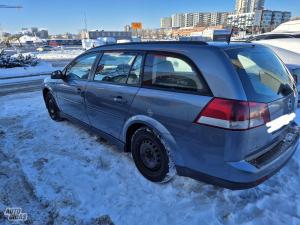 Opel Vectra 2005 in Vilnius, with an engine capacity of 1.90 L and mileage of 235 thousand km for 499 €, photo 12 on AUTOMOTO.COM.LV