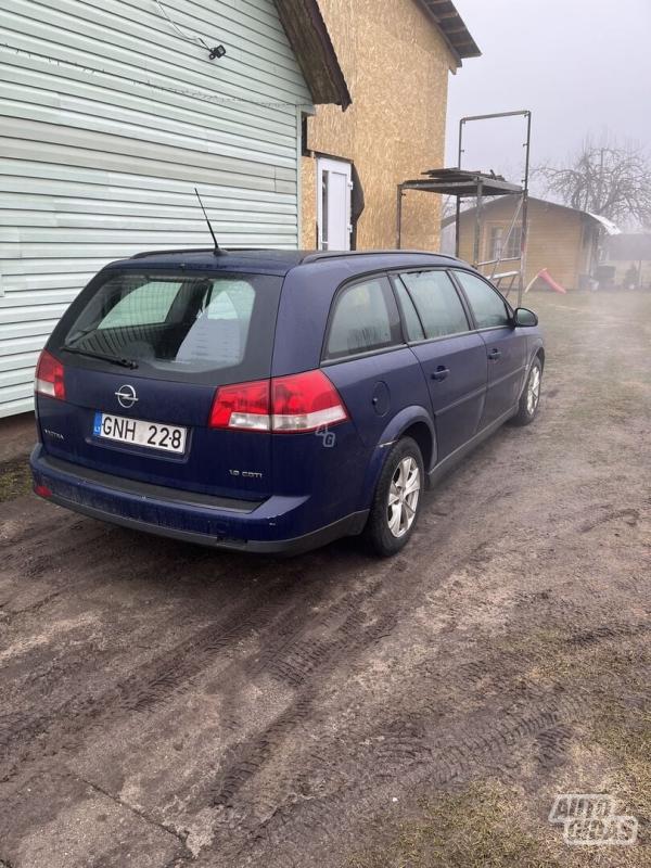 Opel Vectra 2005 in Klaipeda, with an engine capacity of 1.90 L and mileage of 373 thousand km for 950 €, photo 3 on AUTOMOTO.COM.LV