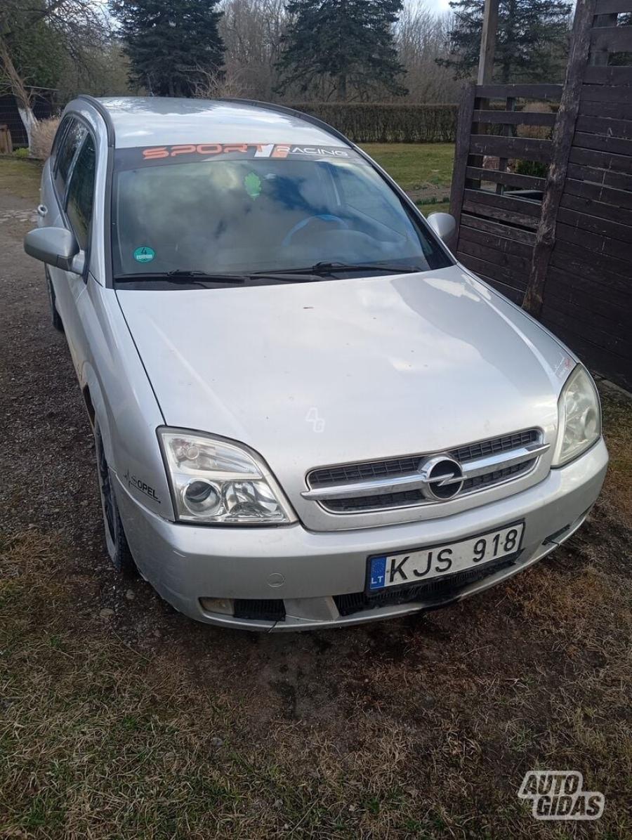 Opel Vectra 2005 in Sakiai, with an engine capacity of 1.90 L and mileage of 300 thousand km for 950 €, photo 6 on AUTOMOTO.COM.LV