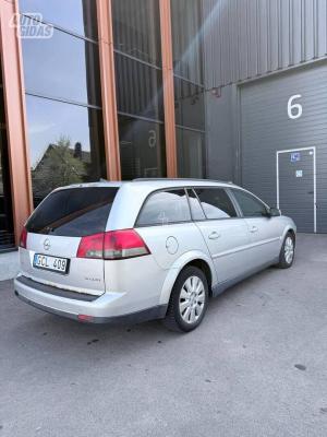 Opel Vectra 2005 in Kaunas, with an engine capacity of 1.90 L and mileage of 331 thousand km for 1150 €, photo 5 on AUTOMOTO.COM.LV