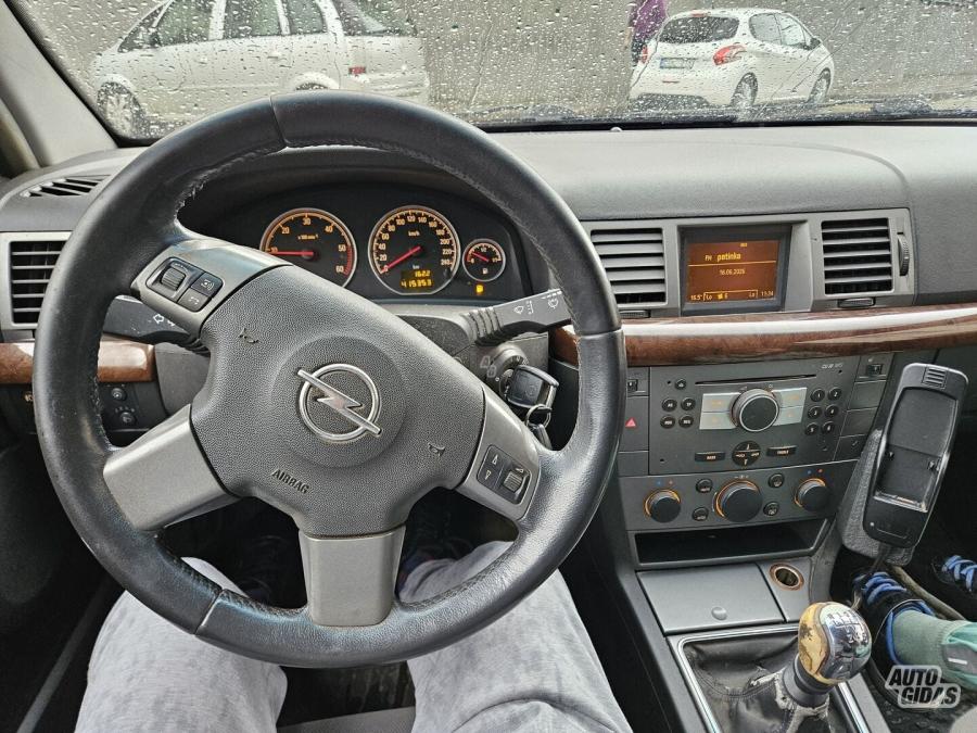 Опель Вектра 2005 в Пренай, объемом двигателя 1.90 л и пробегом 400 тыс. км за 750 €, фото 13 на AUTOMOTO.COM.LV