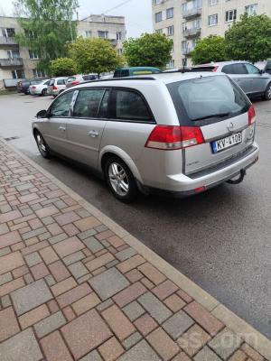 Opel Vectra 2005 Jēkabpils, ar dzinēja tilpumu 1.90 L un nobraukumu 291 tūkst. km par 900 €, foto 4 vietnē AUTOMOTO.COM.LV