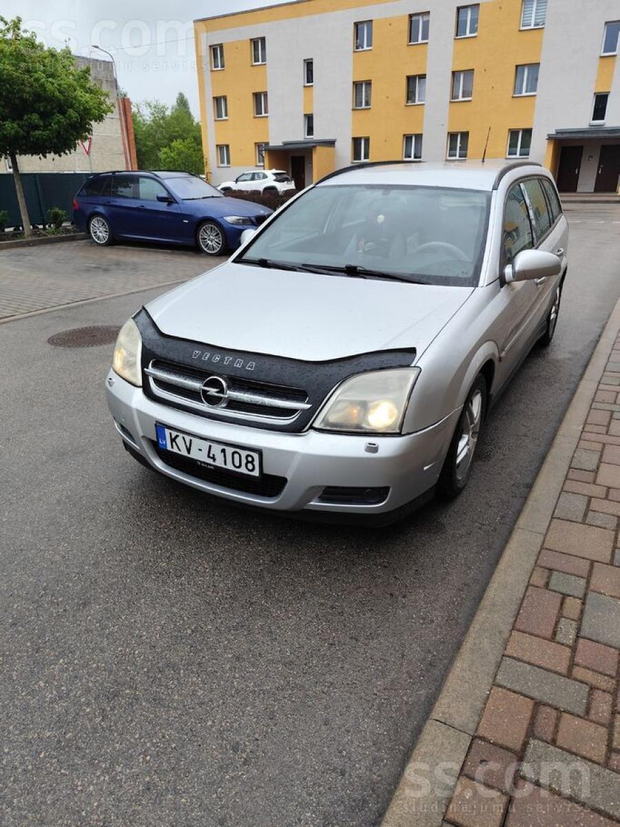 Opel Vectra 2005 Jēkabpils, ar dzinēja tilpumu 1.90 L un nobraukumu 291 tūkst. km par 900 €, foto 5 vietnē AUTOMOTO.COM.LV