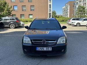 Opel Vectra 2005 in Vilnius, with an engine capacity of 1.90 L and mileage of 310 thousand km for 800 €, photo 4 on AUTOMOTO.COM.LV