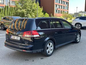 Opel Vectra 2005 in Vilnius, with an engine capacity of 1.90 L and mileage of 310 thousand km for 800 €, photo 7 on AUTOMOTO.COM.LV