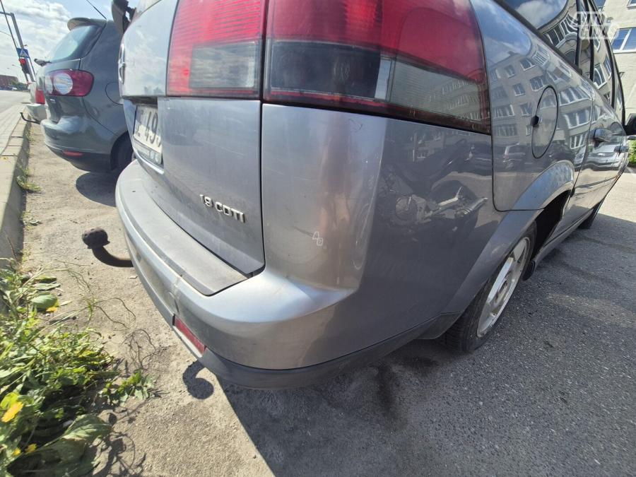 Opel Vectra 2005 Klaipėda, ar dzinēja tilpumu 1.90 L un nobraukumu 373 tūkst. km par 550 €, foto 13 vietnē AUTOMOTO.COM.LV
