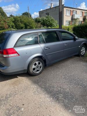 Opel Vectra 2005 in Vilnius, with an engine capacity of 1.90 L and mileage of 250 thousand km for 900 €, photo 7 on AUTOMOTO.COM.LV