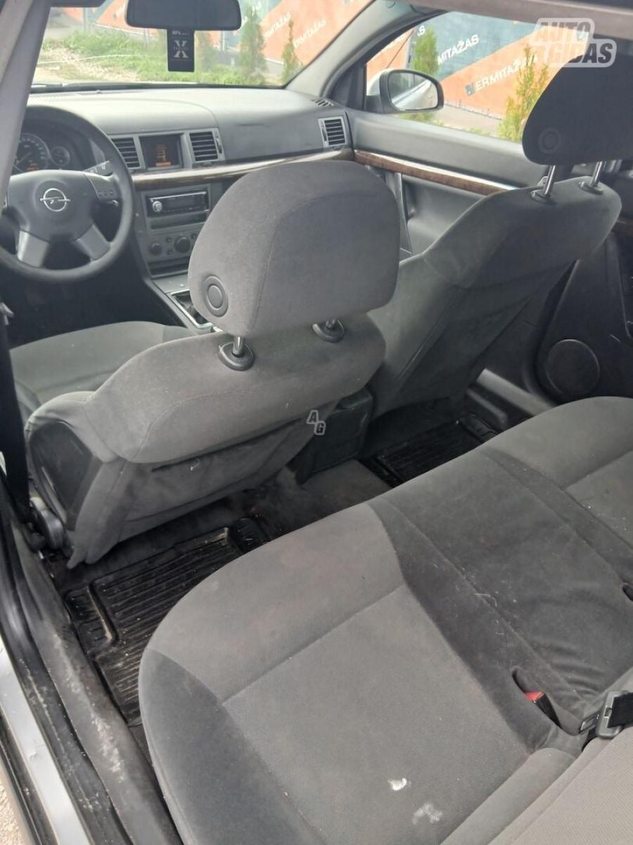 Opel Vectra 2005 Jonava, ar dzinēja tilpumu 1.90 L un nobraukumu 330 tūkst. km par 750 €, foto 7 vietnē AUTOMOTO.COM.LV