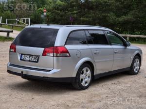 Opel Vectra 2006 Rīga, ar dzinēja tilpumu 1.90 L un nobraukumu 319 tūkst. km par 1600 €, foto 5 vietnē AUTOMOTO.COM.LV