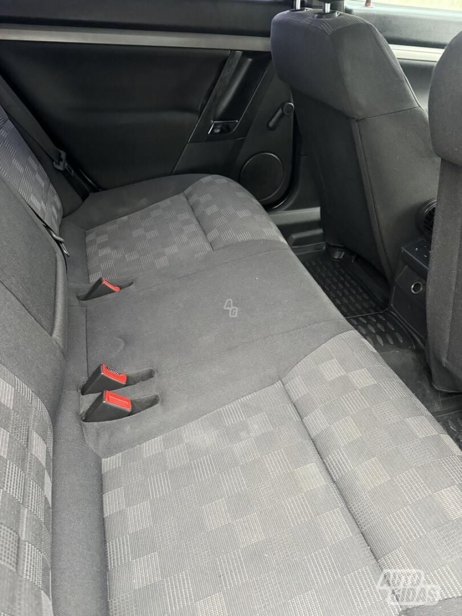 Опель Вектра 2006 в Вильнюс, объемом двигателя 1.90 л и пробегом 310 тыс. км за 400 €, фото 5 на AUTOMOTO.COM.LV