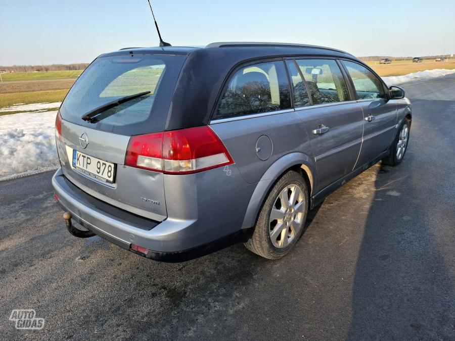 Opel Vectra 2006 Kretinga, ar dzinēja tilpumu 1.90 L un nobraukumu 246 tūkst. km par 1350 €, foto 5 vietnē AUTOMOTO.COM.LV