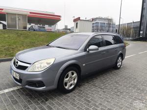 Opel Vectra 2006 Viļņa, ar dzinēja tilpumu 2.20 L un nobraukumu 349 tūkst. km par 900 €, foto 4 vietnē AUTOMOTO.COM.LV
