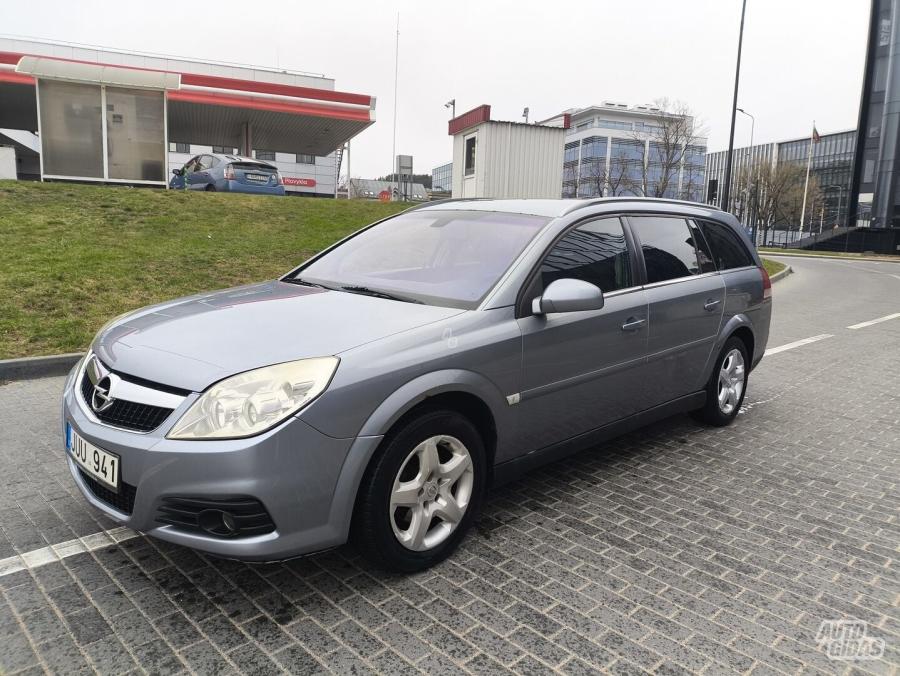Opel Vectra 2006 Viļņa, ar dzinēja tilpumu 2.20 L un nobraukumu 349 tūkst. km par 900 €, foto 4 vietnē AUTOMOTO.COM.LV