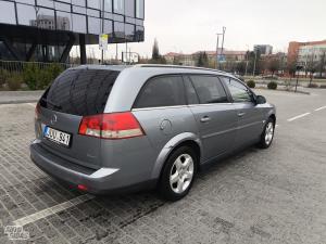 Opel Vectra 2006 Viļņa, ar dzinēja tilpumu 2.20 L un nobraukumu 349 tūkst. km par 900 €, foto 6 vietnē AUTOMOTO.COM.LV