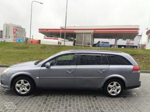 Opel Vectra 2006 Viļņa, ar dzinēja tilpumu 2.20 L un nobraukumu 349 tūkst. km par 900 €, foto 9 vietnē AUTOMOTO.COM.LV