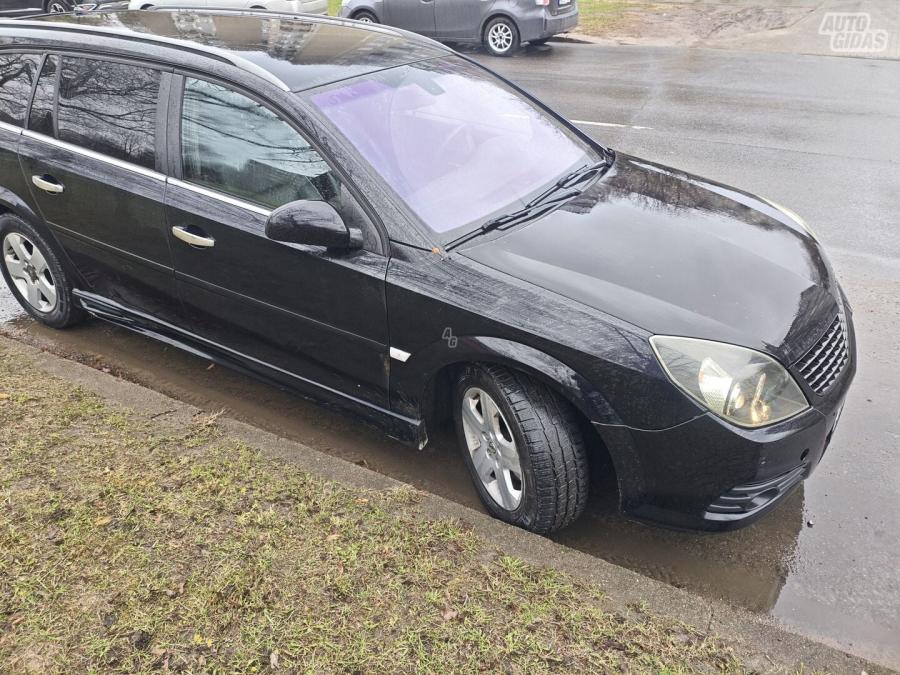 Opel Vectra 2006 in Vilnius, with an engine capacity of 1.90 L and mileage of 314 thousand km for 600 €, photo 4 on AUTOMOTO.COM.LV