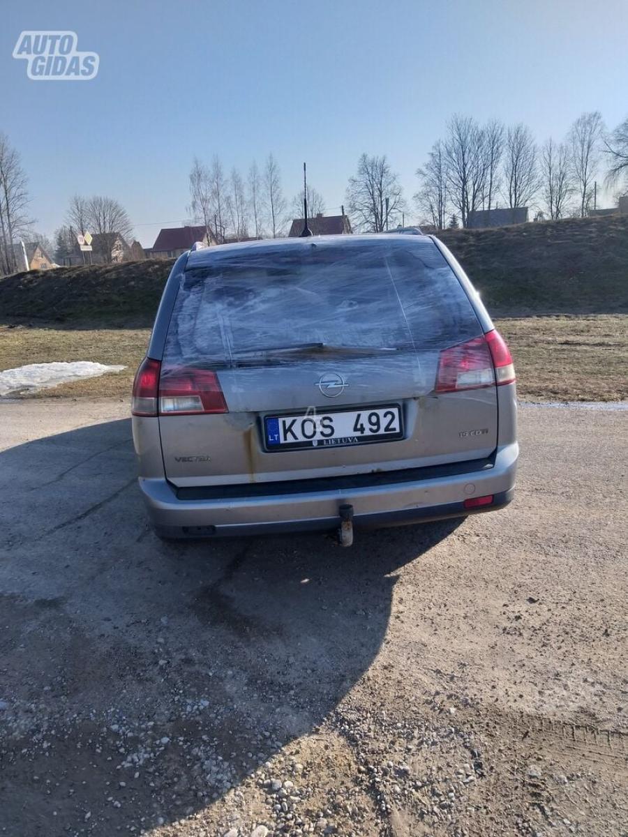 Opel Vectra 2006 Viļņa, ar dzinēja tilpumu 1.90 L un nobraukumu 325 tūkst. km par 500 €, foto 3 vietnē AUTOMOTO.COM.LV