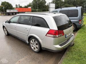 Opel Vectra 2006 in Varena, with an engine capacity of 1.90 L and mileage of 310 thousand km for 500 €, photo 5 on AUTOMOTO.COM.LV