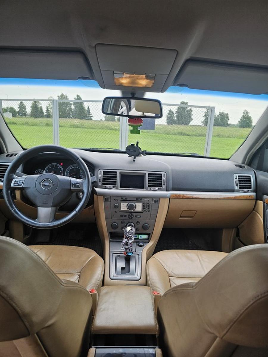 Opel Vectra 2006 Kohtla-Jerve, ar dzinēja tilpumu 1.90 L un nobraukumu 0 tūkst. km par 1300 €, foto 10 vietnē AUTOMOTO.COM.LV