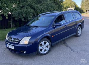 Opel Vectra 2006 in Siauliai, with an engine capacity of 1.90 L and mileage of 320 thousand km for 900 €, photo 4 on AUTOMOTO.COM.LV