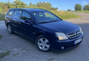 Opel Vectra 2006 in Siauliai, with an engine capacity of 1.90 L and mileage of 320 thousand km for 900 €, photo 5 on AUTOMOTO.COM.LV