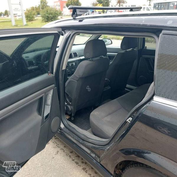 Opel Vectra 2006 Šauļi, ar dzinēja tilpumu 1.90 L un nobraukumu 310 tūkst. km par 1150 €, foto 6 vietnē AUTOMOTO.COM.LV