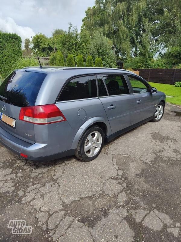 Opel Vectra 2006 Šauļi, ar dzinēja tilpumu 1.90 L un nobraukumu 350 tūkst. km par 1500 €, foto 1 vietnē AUTOMOTO.COM.LV