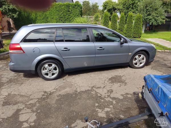 Opel Vectra 2006 Šauļi, ar dzinēja tilpumu 1.90 L un nobraukumu 350 tūkst. km par 1500 €, foto 2 vietnē AUTOMOTO.COM.LV