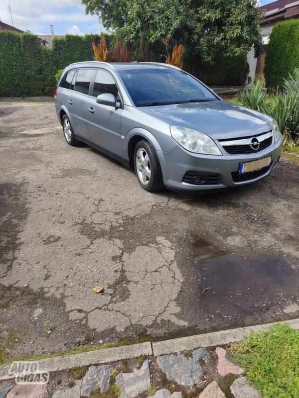 Opel Vectra 2006 Šauļi, ar dzinēja tilpumu 1.90 L un nobraukumu 350 tūkst. km par 1500 €, foto 3 vietnē AUTOMOTO.COM.LV