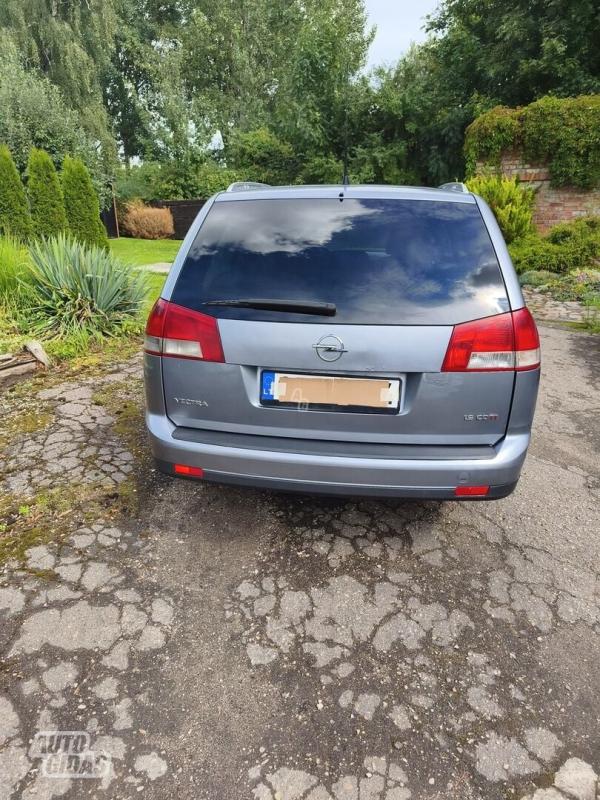 Opel Vectra 2006 Šauļi, ar dzinēja tilpumu 1.90 L un nobraukumu 350 tūkst. km par 1500 €, foto 6 vietnē AUTOMOTO.COM.LV